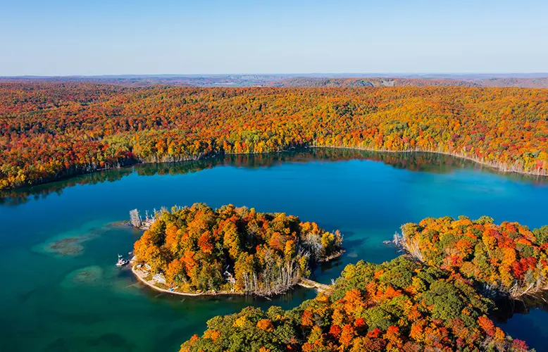 Pure Michigan Welcomes Visitors to “Keep Falling for Fall”