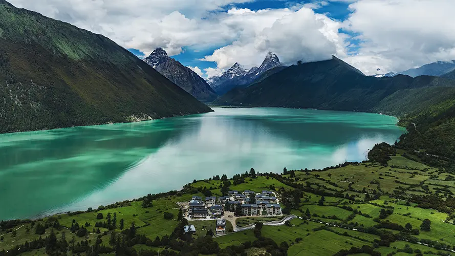 Songtsam Linka Retreat Lake Basong Tso receives Green Globe Certification