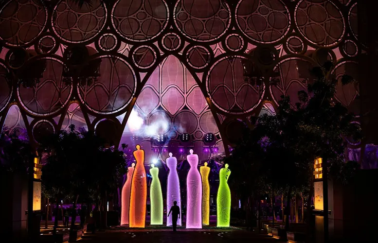 Explore the Illuminating Art of Dhai Dubai Festival