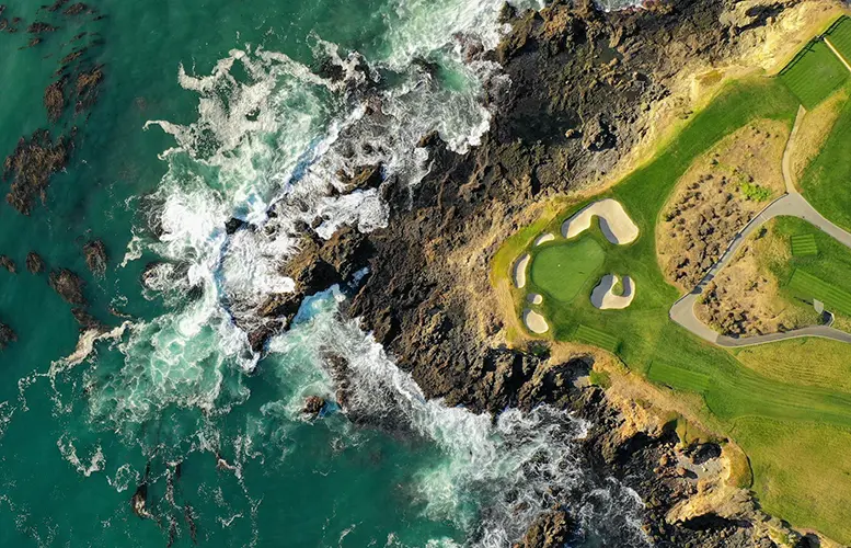 Top 5 Golf Destinations Around the World and the Gear You'll Need