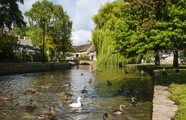 A Travel Guide to Gloucestershire