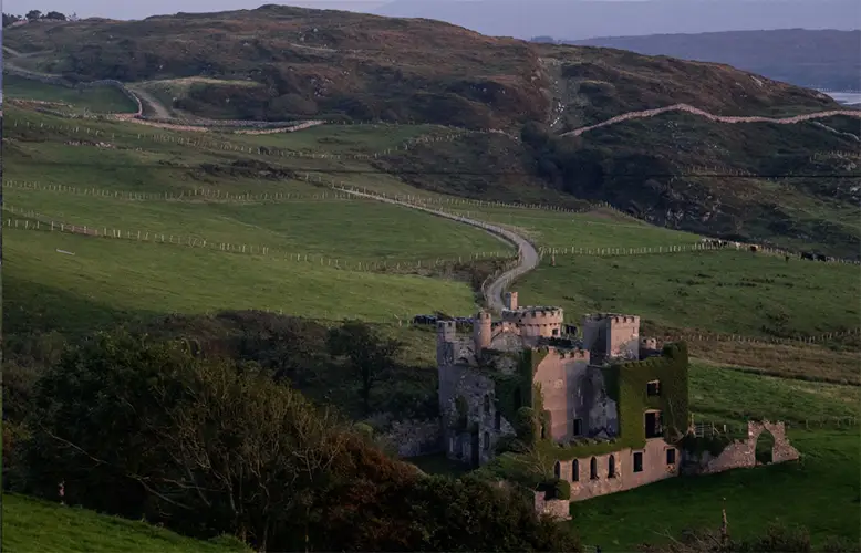 A guide to Ireland’s forgotten castles and abbeys