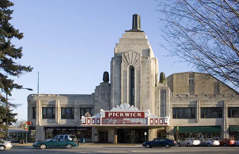 The Charm of Suburban Living: Why Park Ridge, IL is a Hidden Gem Near ...